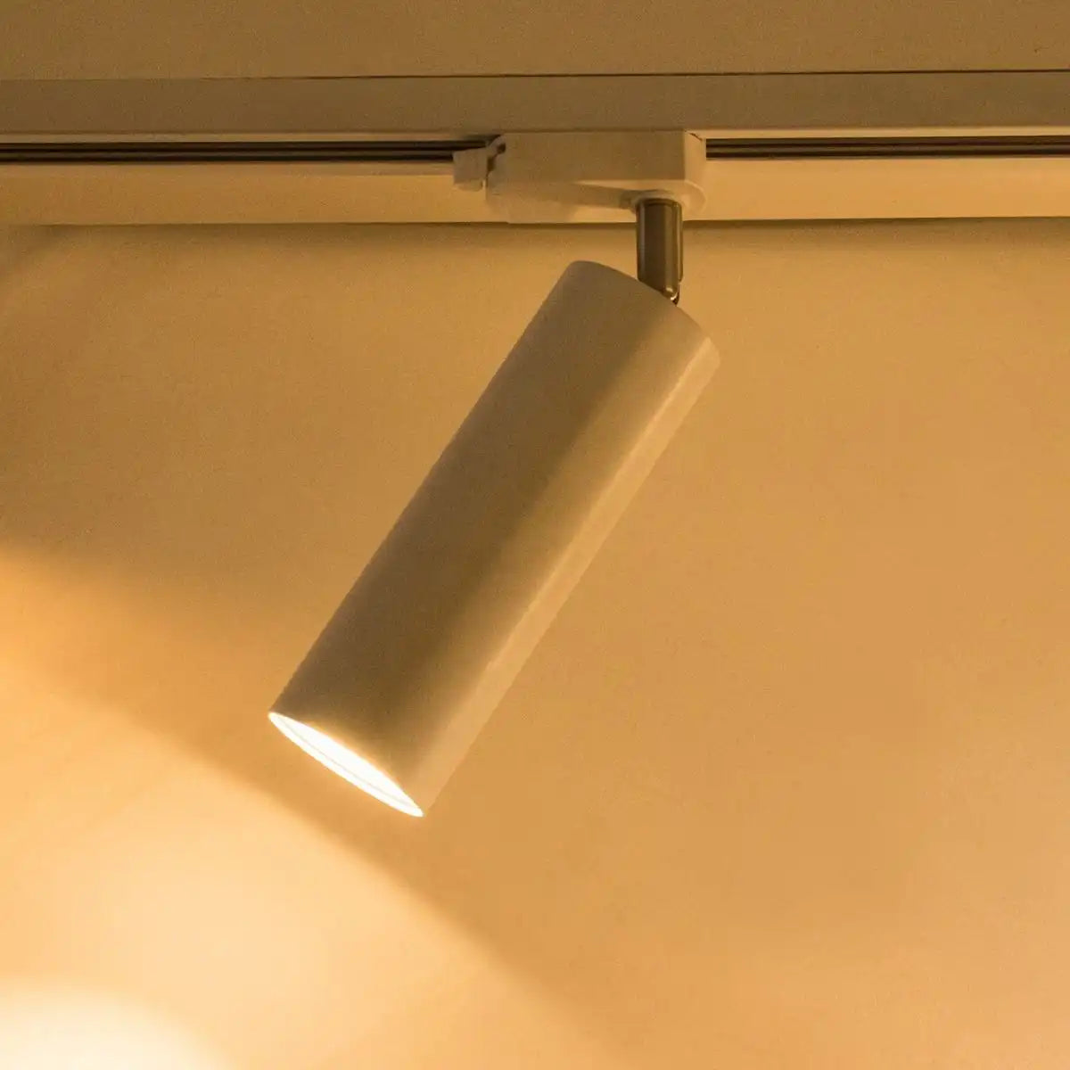 Lumenis Cylinder Track light White – Interior Source